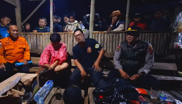 Mengenal Restoran Bakso Haji Sony, Kuliner Legendaris dan Hits di ...