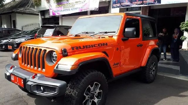 Jeep Wrangler Rubicon Jadi Mobil Dinas Bupati Karanganyar, Warnanya ...
