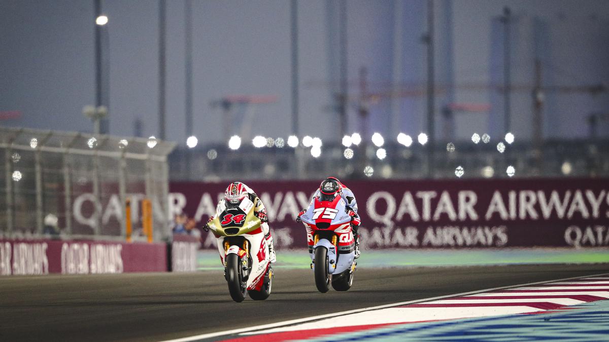 Start dari Baris Paling Belakang, Ini Target Mario Suryo Aji pada Balapan Moto2 Qatar 2024 ...