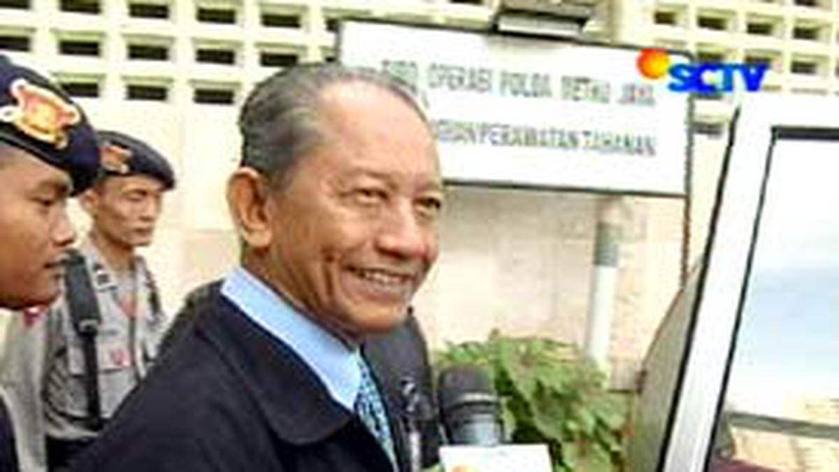 Putusan untuk Nazaruddin Sjamsuddin Dibacakan
