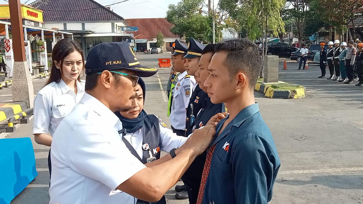 Daop 3 Cirebon Sebut Puncak Kedatangan Pemudik Kereta Api Sabtu 6 April ...