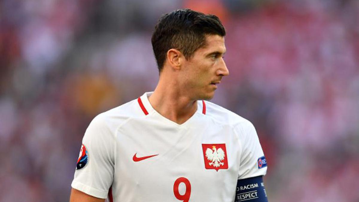 Belum Cetak Gol, Lewandowski Tetap Andalan Polandia - Bola Liputan6.com