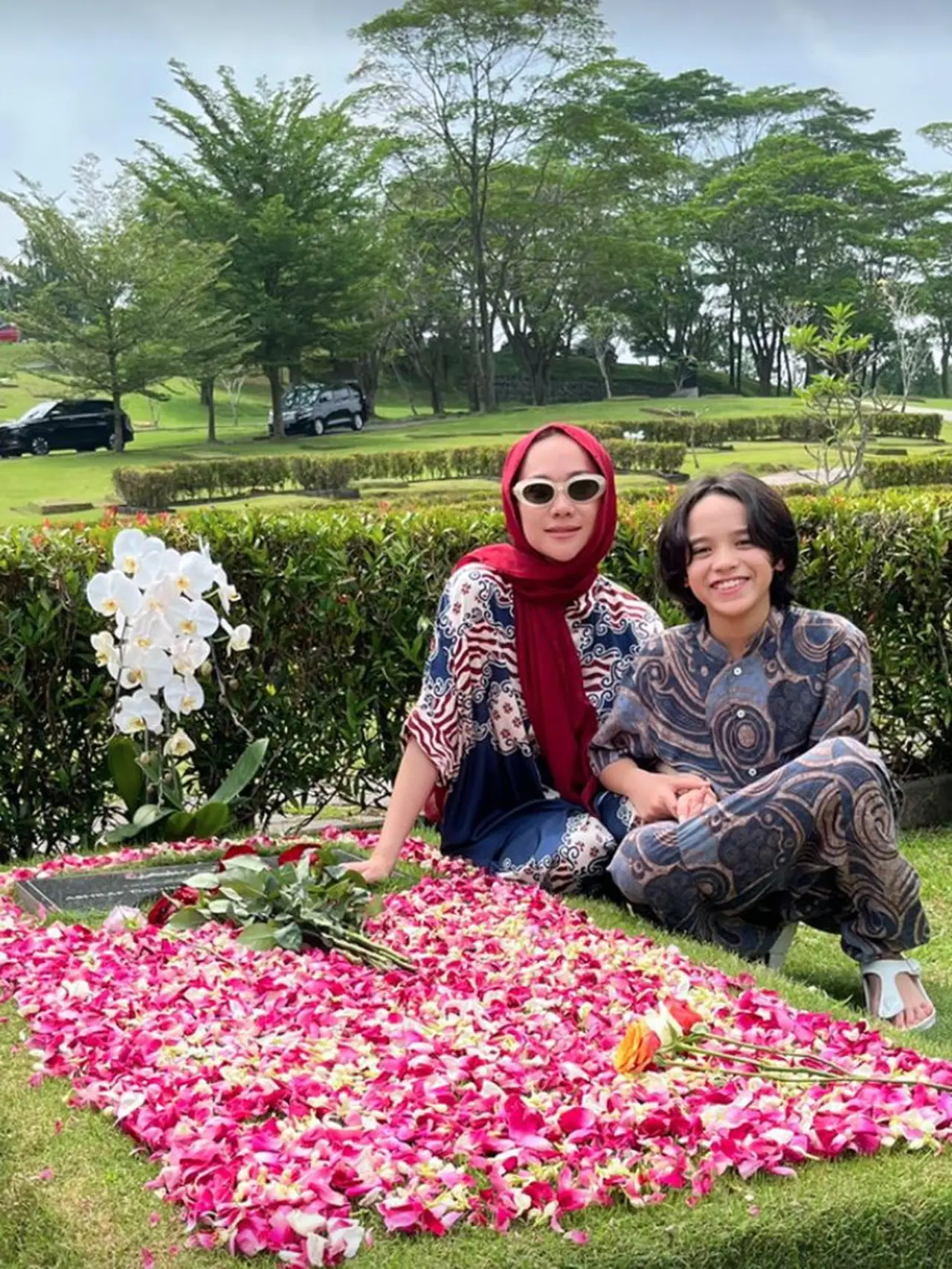 Potret Terbaru Noah, Anak BCL yang Warisi Ketampanan Ashraf Sinclair