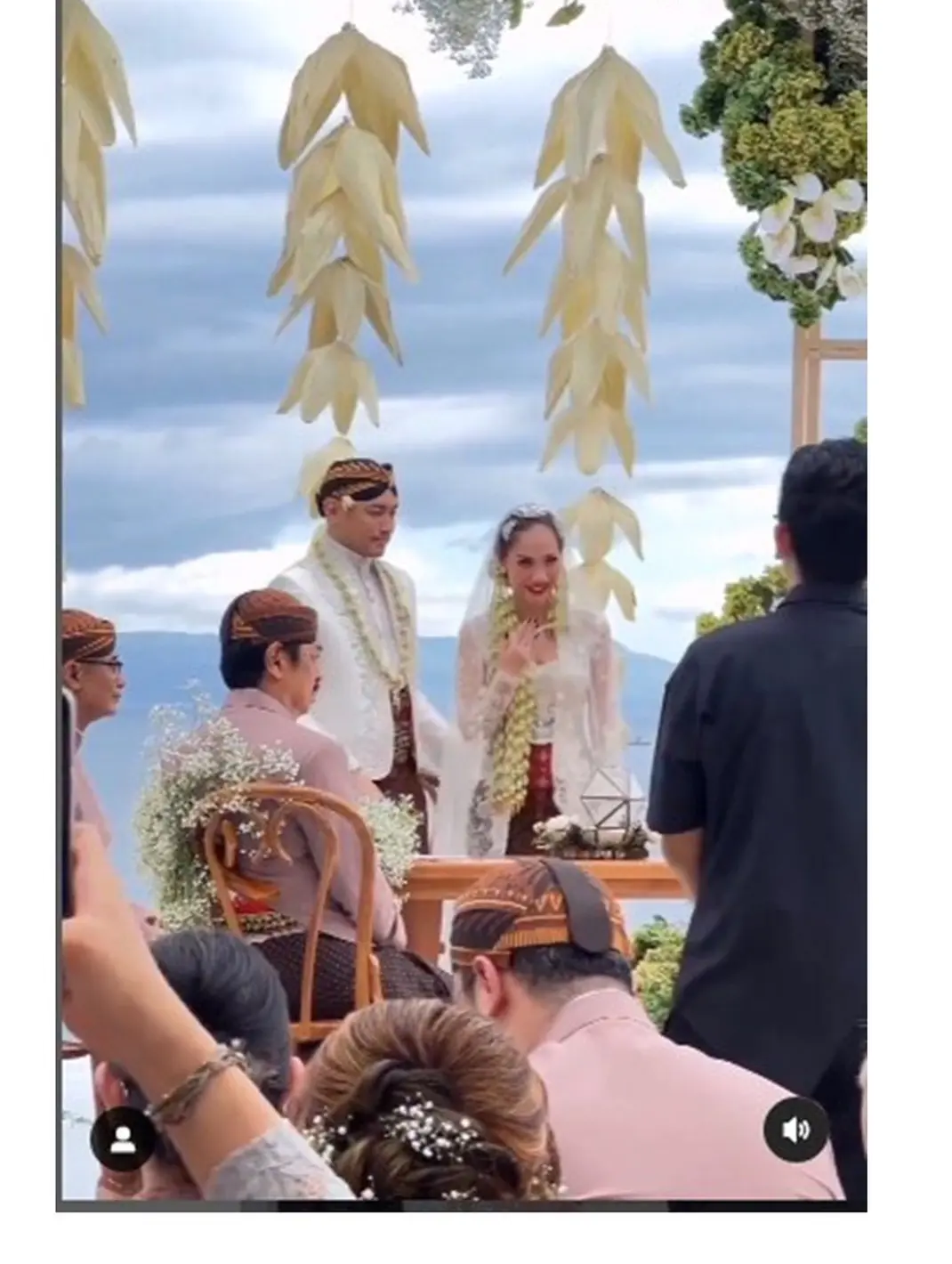 Melihat Keindahan Resor Mewah di Bali, Lokasi Pernikahan BCL dan Tiko Aryawardhana - Photo ...