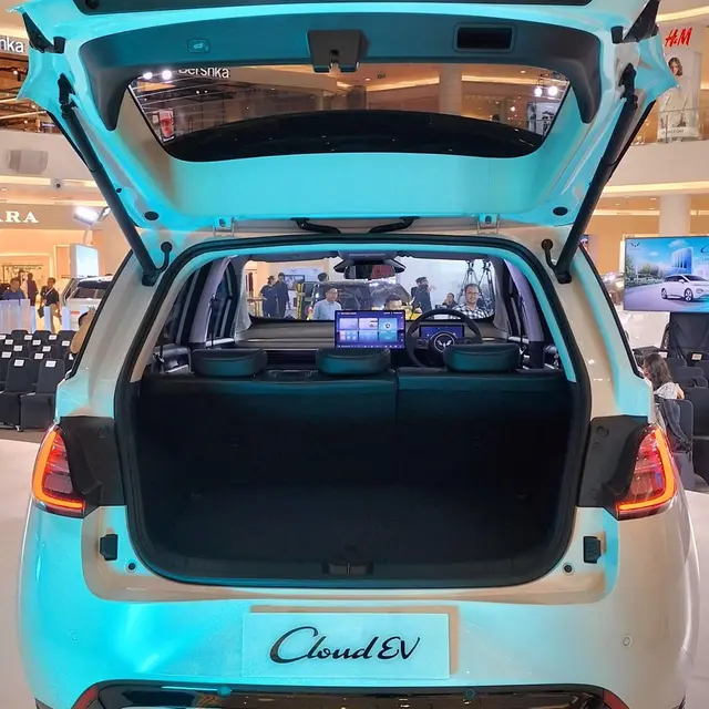Resmi Meluncur! Yuk Mengenal Lebih Jauh Tentang Wuling Cloud EV ...