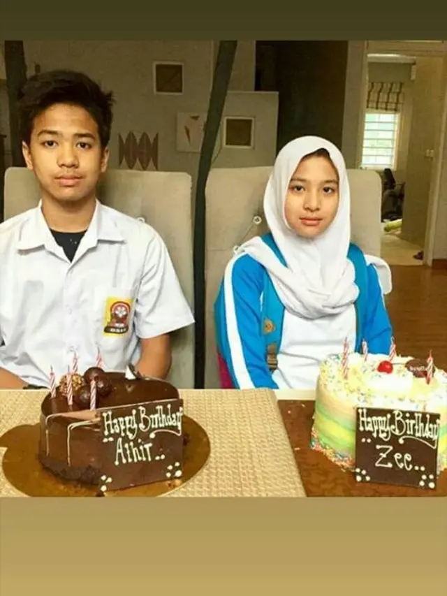 6 Transformasi Kebersamaan Zee JKT48 Bareng Kembaran dari Kecil Hingga Kini - Hot Liputan6.com