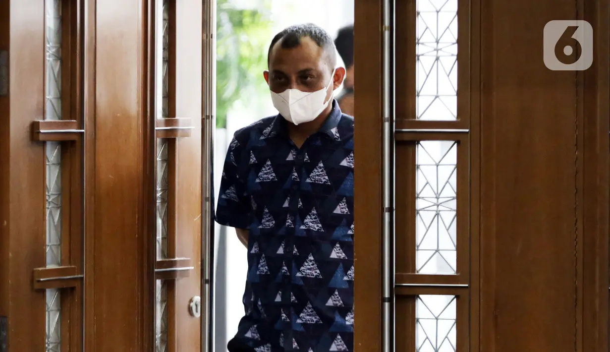 FOTO: Stepanus Robin Pattuju dan Maskur Husain Bersaksi di Sidang Azis Syamsuddin - Foto ...