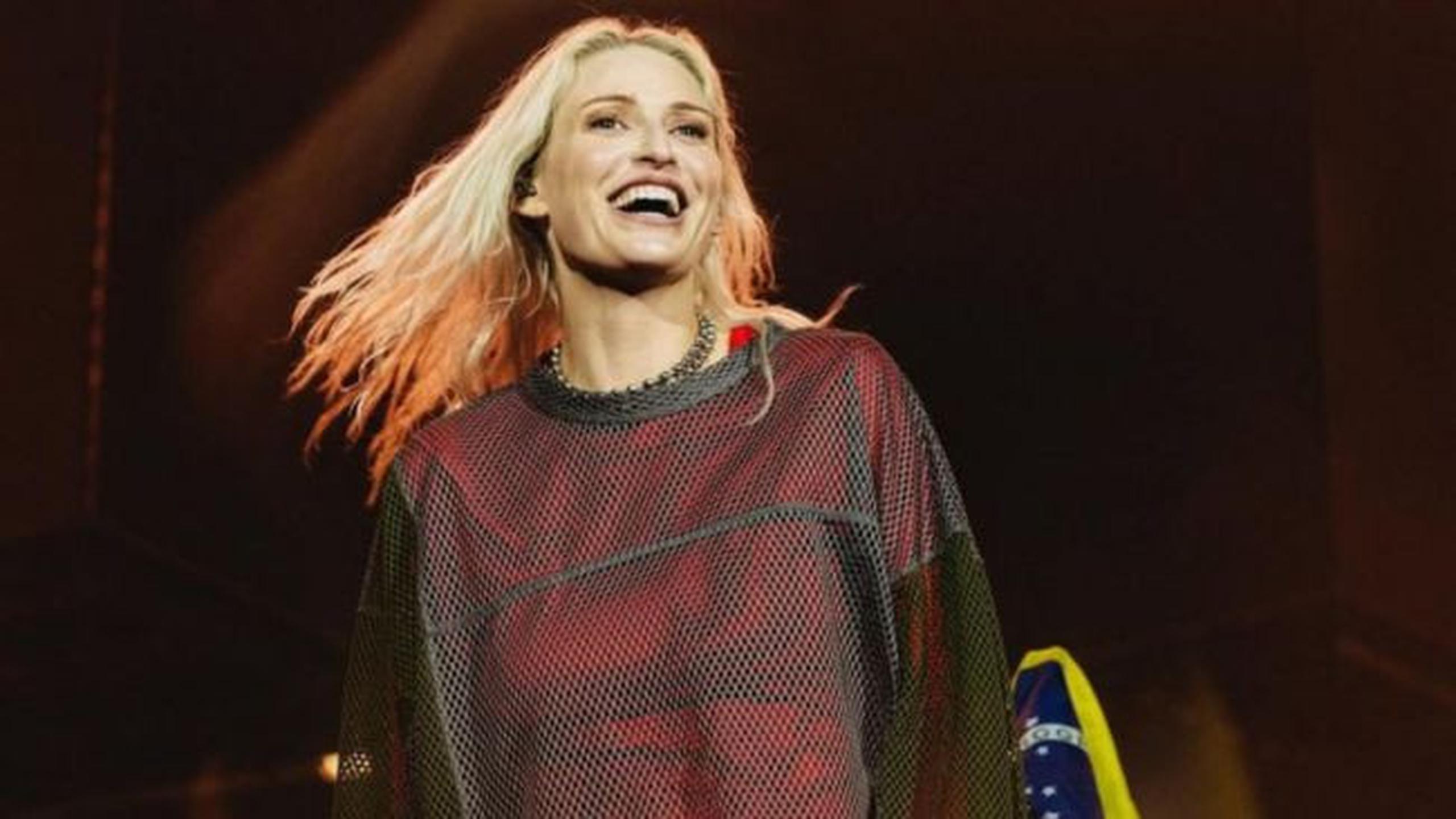 Profil Emily Armstrong Vokalis Baru Linkin Park, Punya Suara Emas dan ...