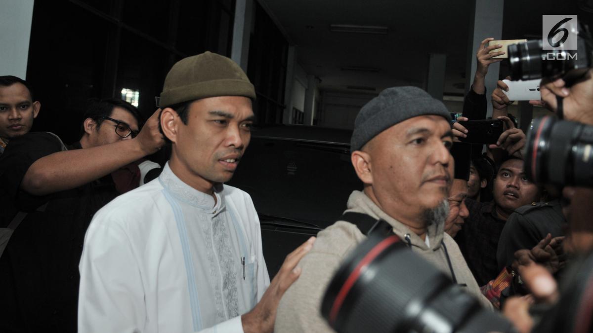 Kemenkumham Telusuri Kabar Uas Dideportasi Dari Singapura News