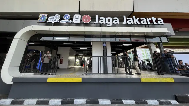 Halte Transjakarta Senen Sentral Kembali Beroperasi, Kini Bernama Jaga ...