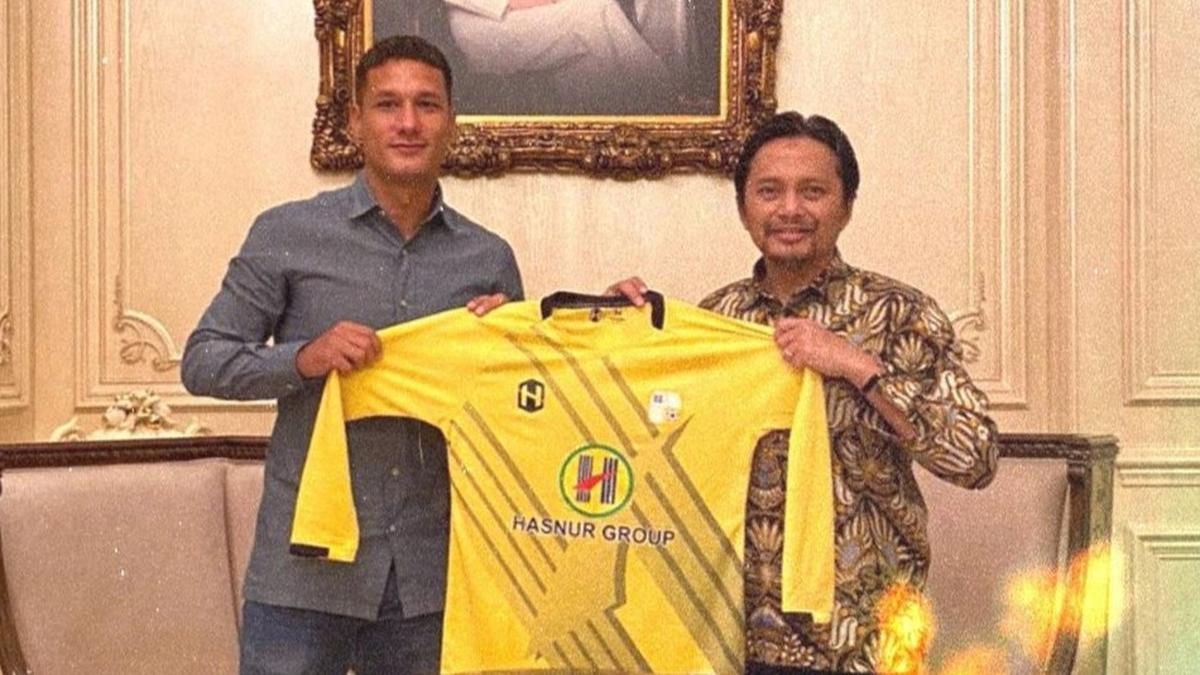 BRI Liga 1: Dilepas Persita, Raphael Maitimo Ditangkap Barito Putera