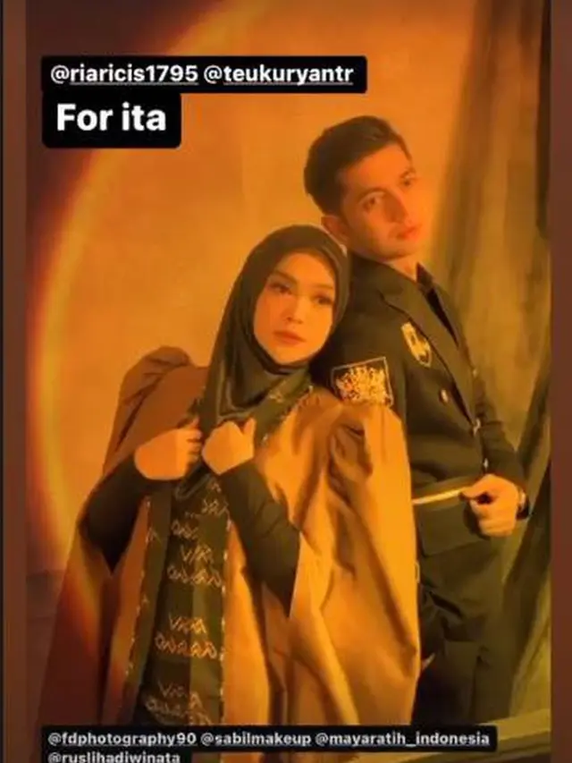 6 Pemotretan Terbaru Ria Ricis dan Teuku Ryan, Bak Ratu dan Raja - Hot ...