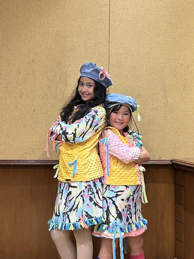 Mengenal Duo The Candy Beats Sisters, Miel Caerol dan Shereen Aintzane ...