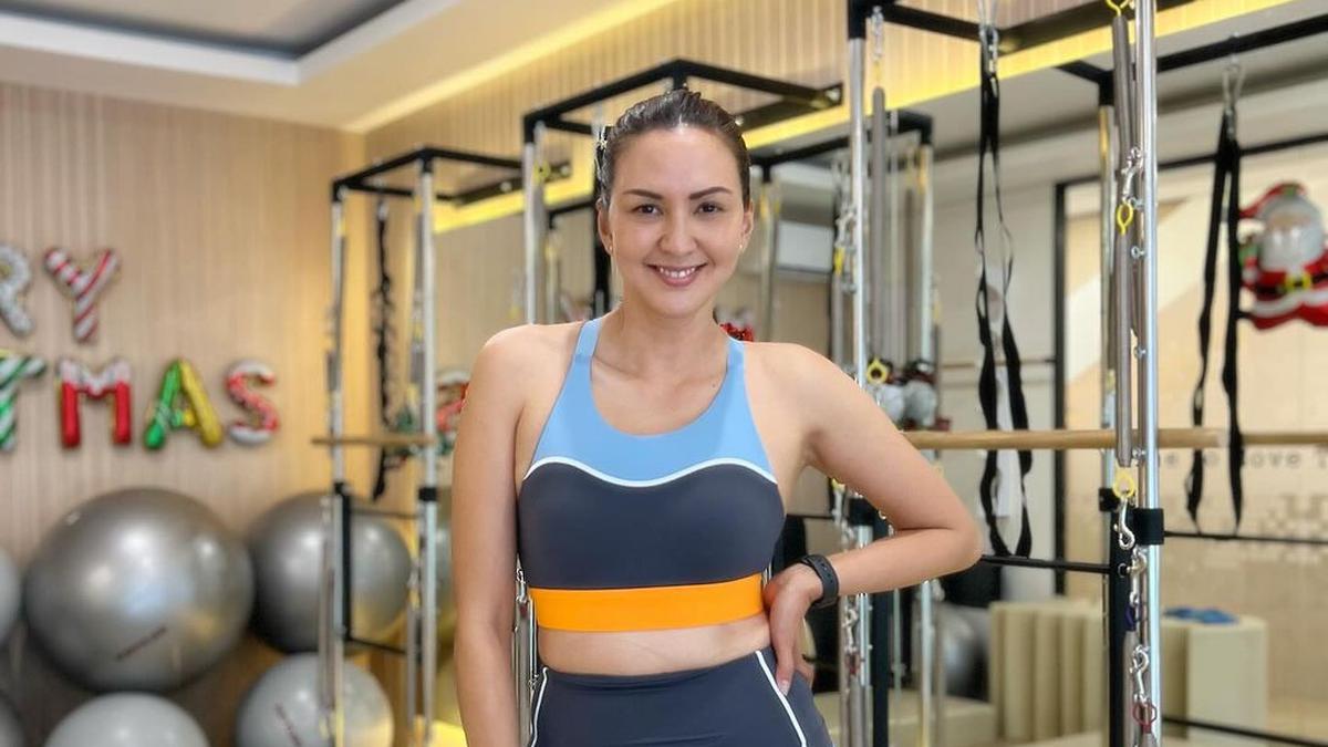 Potret Donna Agnesia dengan Body Goals Impian saat Olahraga - Entertainment Fimela.com