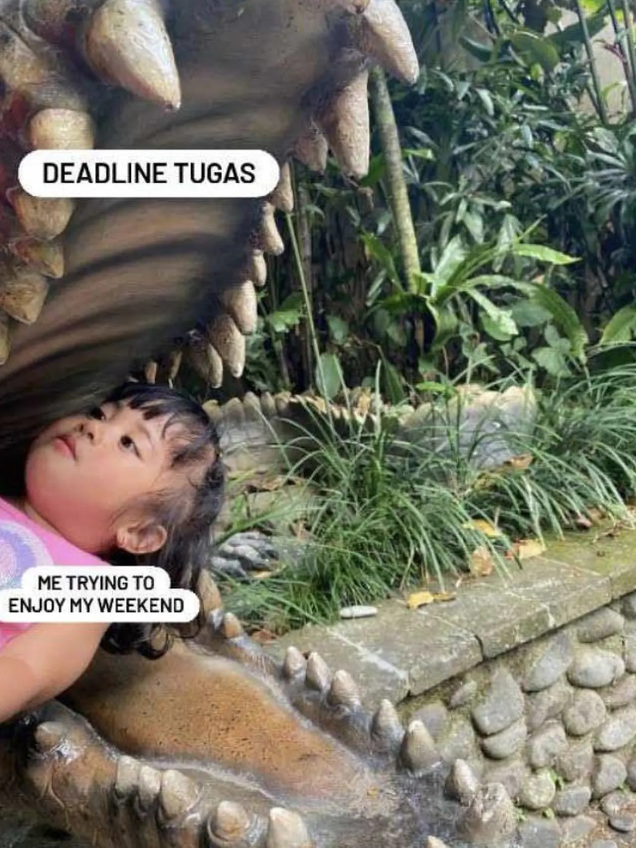 Sampai Tertekan, Ini 7 Meme Orang Dikejar Tugas yang Bikin Pusing - Hot ...