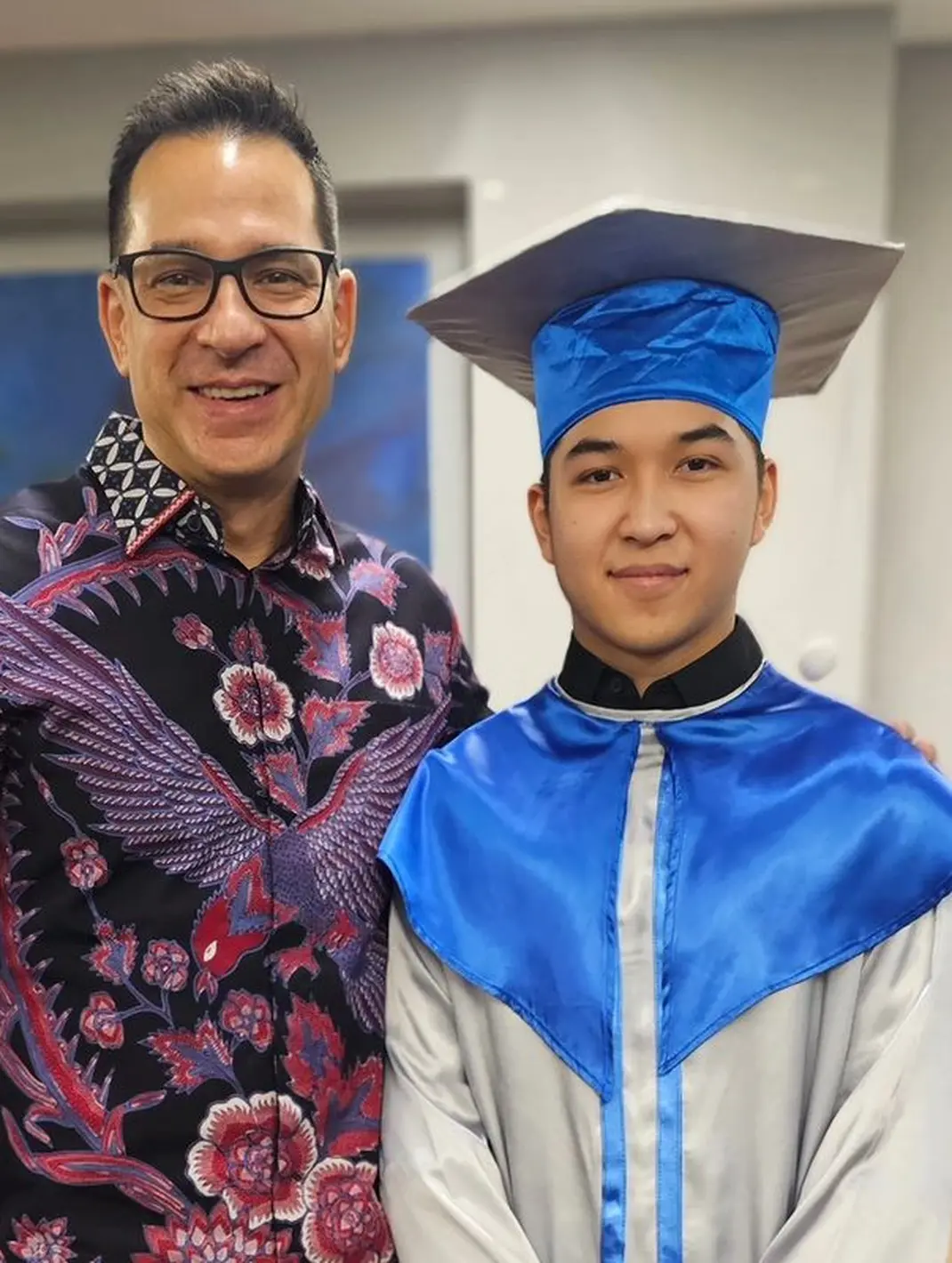 Proses Cerai, Ari Wibowo Unggah Foto Makan Malam Bersama Inge Anugrah ...