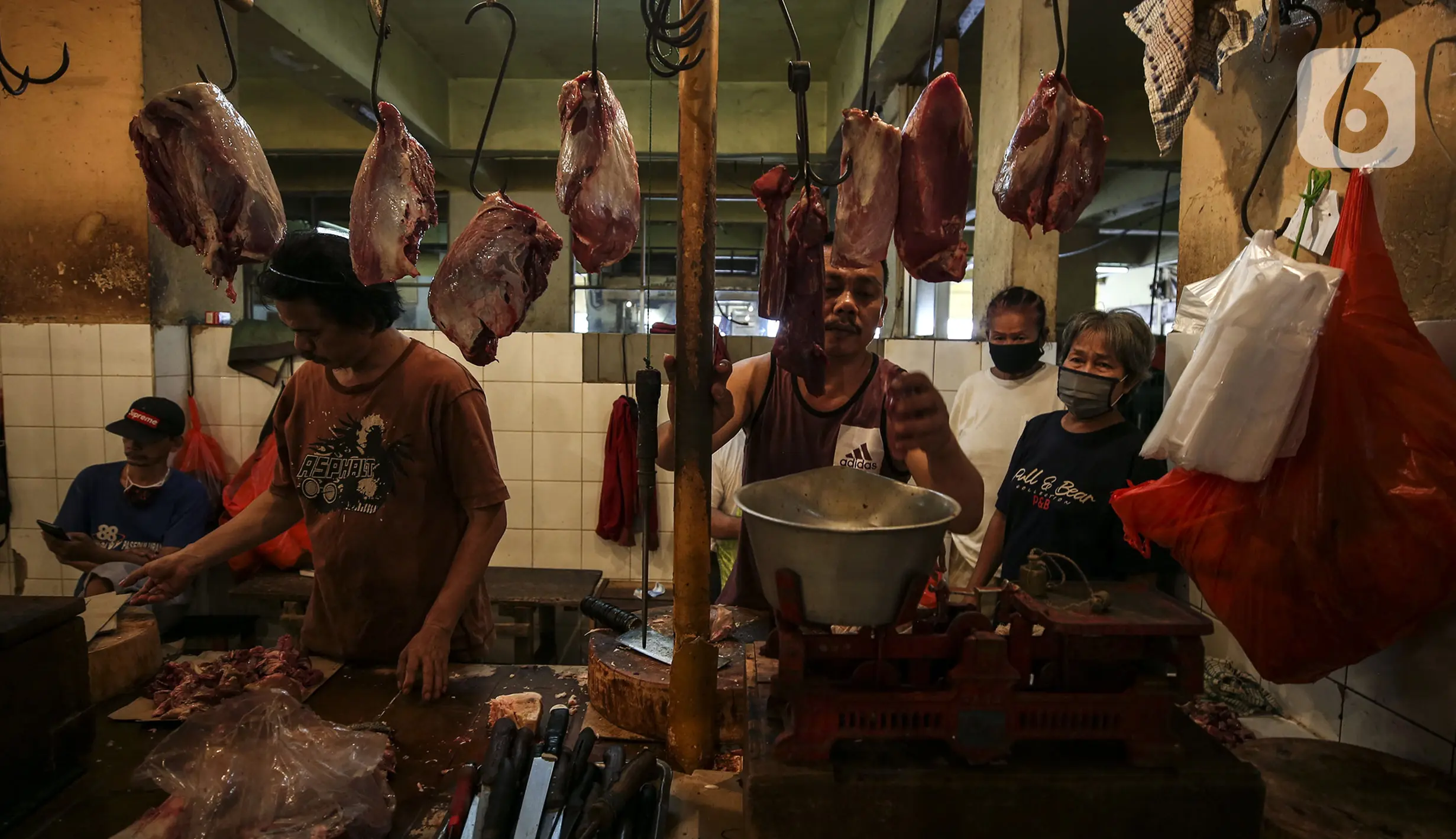 FOTO: Mendekati Lebaran, Harga Daging Mulai Merangkak Naik - Foto ...