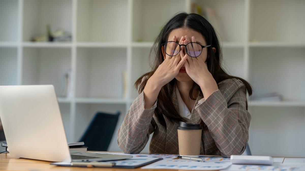 4 Cara Membuat Mantan Menyesal yang Perlu Kamu Tahu