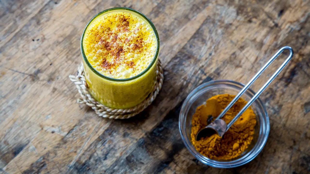 7 Cara Membuat Minuman Kunyit untuk Tingkatkan Daya Tahan Tubuh - Hot ...