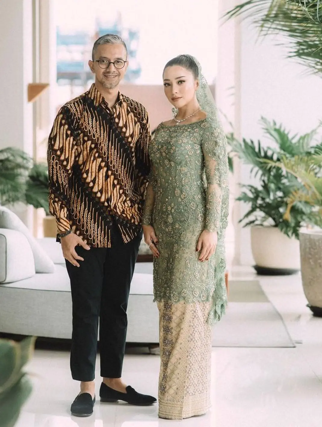 8 Inspirasi Model Kebaya Modern Simple dari Anya Geraldine hingga Nikita Willy - Photo Fimela.com