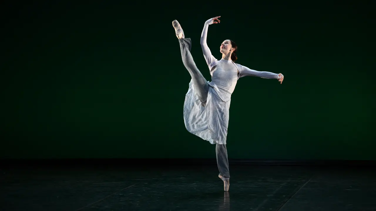 Mengenal Tari Rangkuk Alu dan Sejarah Hari Tari Sedunia yang Jatuh Hari ...