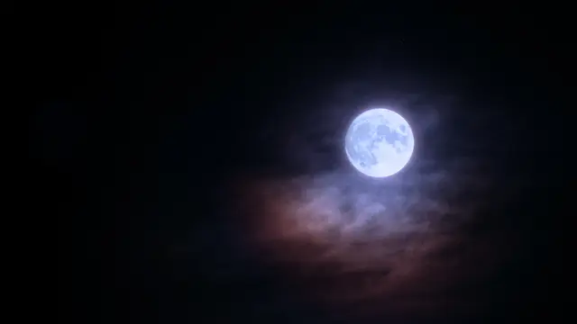 Fakta Super Blue Moon, Tak Berwarna Biru hingga Bisa Dilihat Mata ...