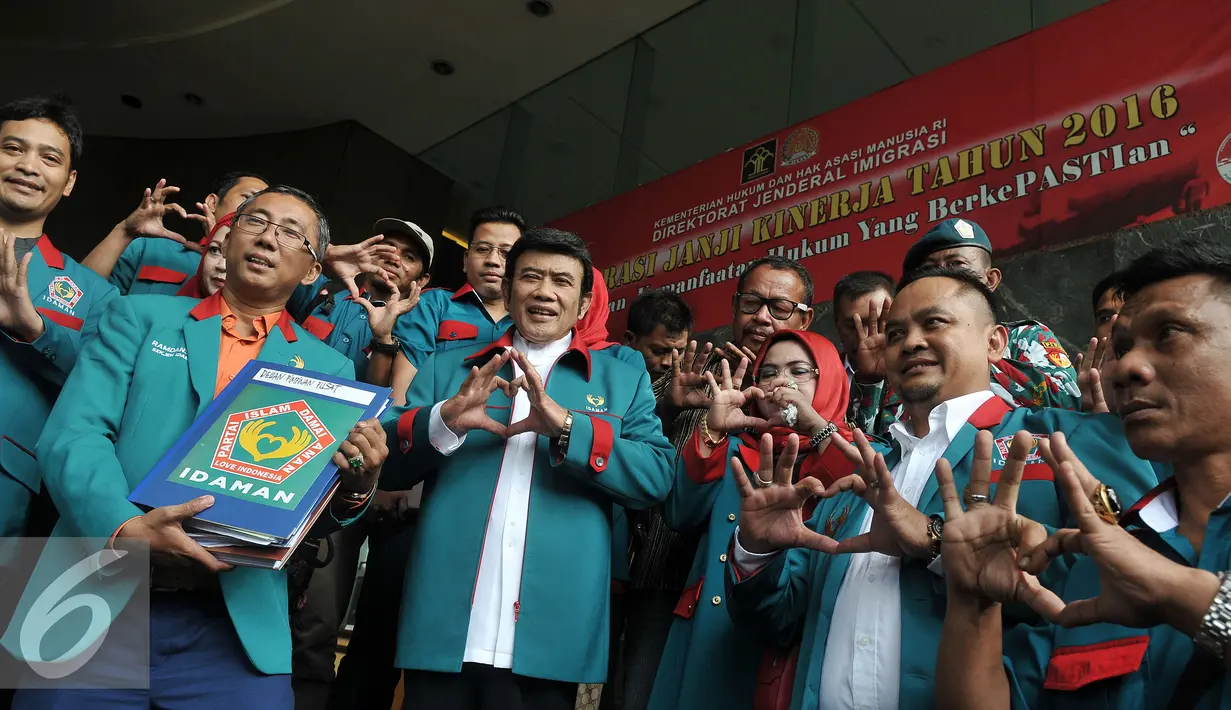 Lengkapi Berkas, Rhoma Irama Datangi Kemenkumham - Foto Liputan6.com