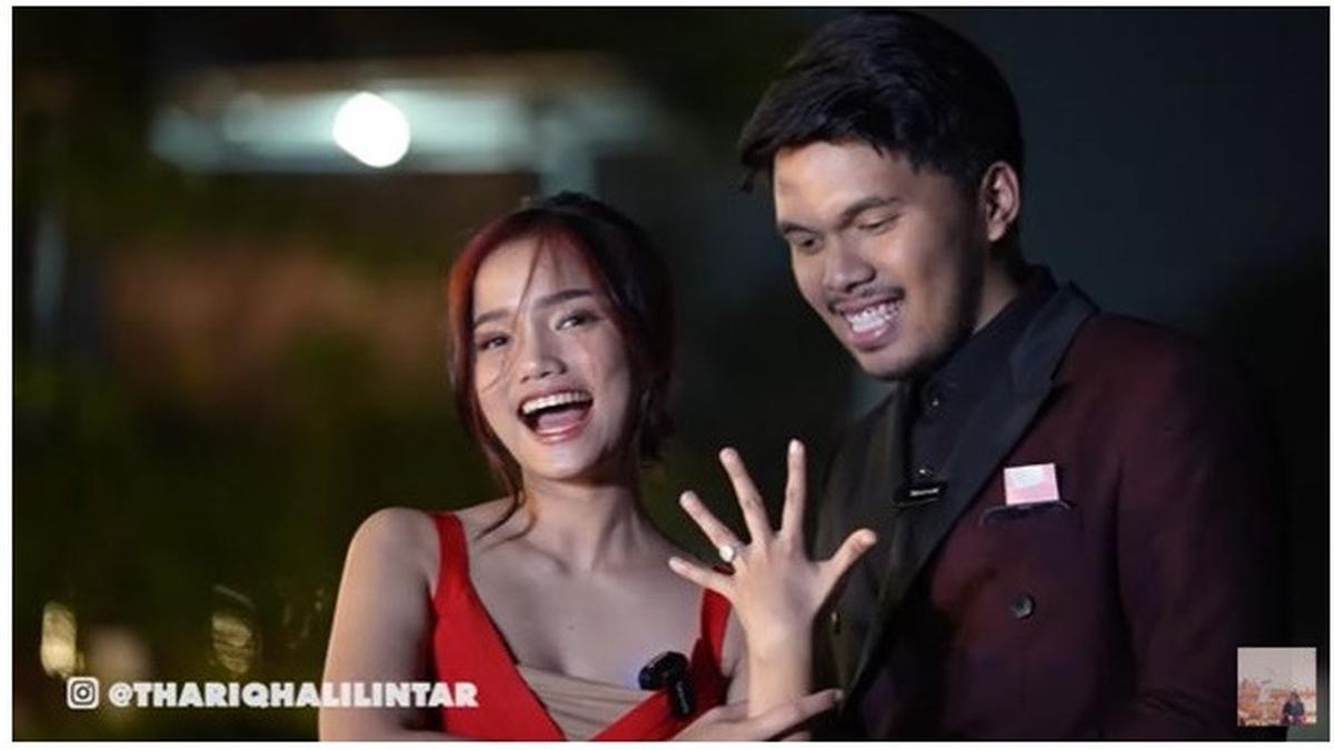 6 Momen Romantis Thoriq Halilintar Beri Cicin ke Fuji, Jadi Lambang ...