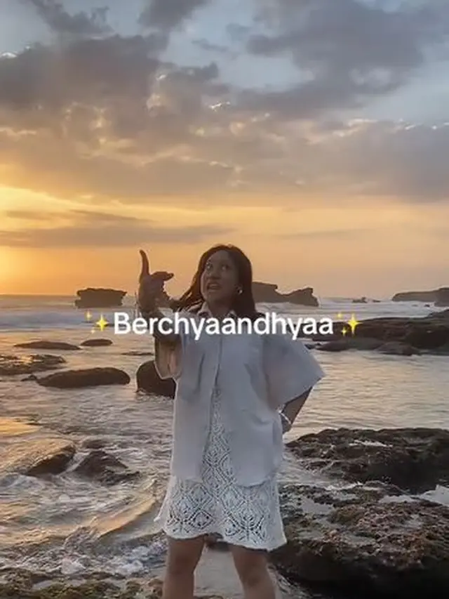 6 Potret Abigail Manurung, Mahasiswa UGM yang Viral karena Ngomong ...