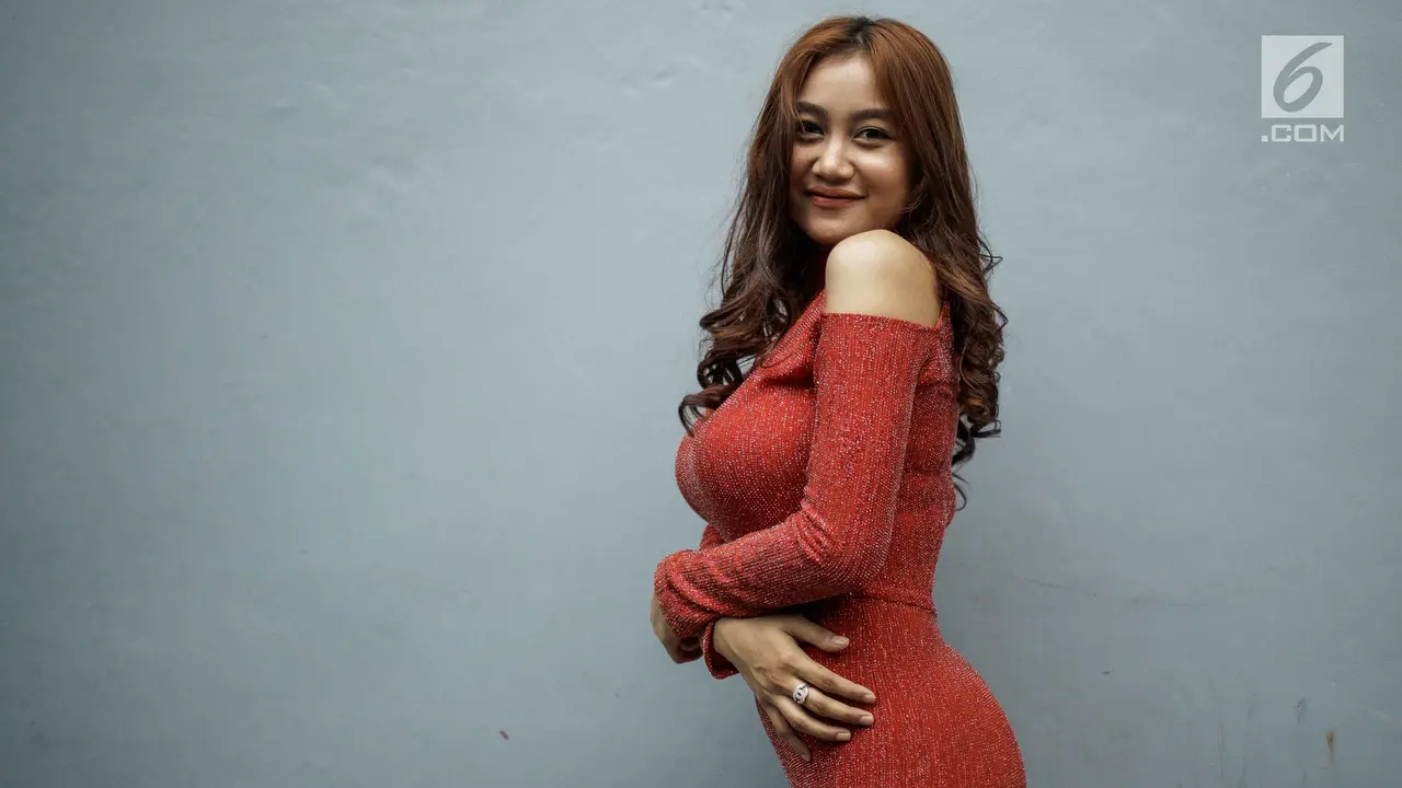 Pamela Duo Serigala Pernah Ditawar Pejabat - ShowBiz Liputan6.com