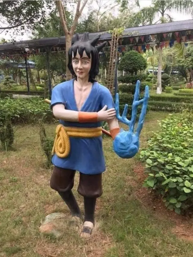 6 Patung Anime Naruto Ini Bentuknya Nyeleneh Bikin Ngakak Hot
