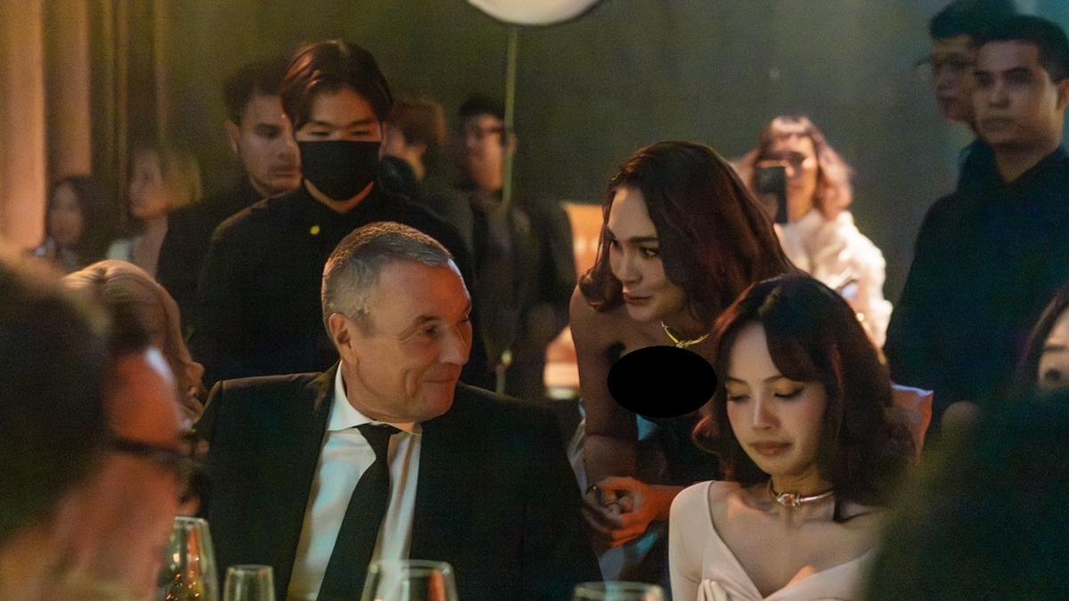 Potret Luna Maya dan Lisa Blackpink Meghadiri Event Bulgari di Bangkok - ShowBiz Liputan6.com