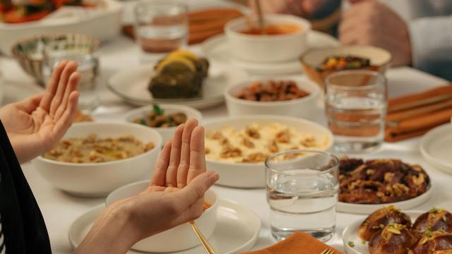 Hadis Tentang Puasa Wajib dan Sunnah, Pedoman Berpuasa Sepanjang Tahun