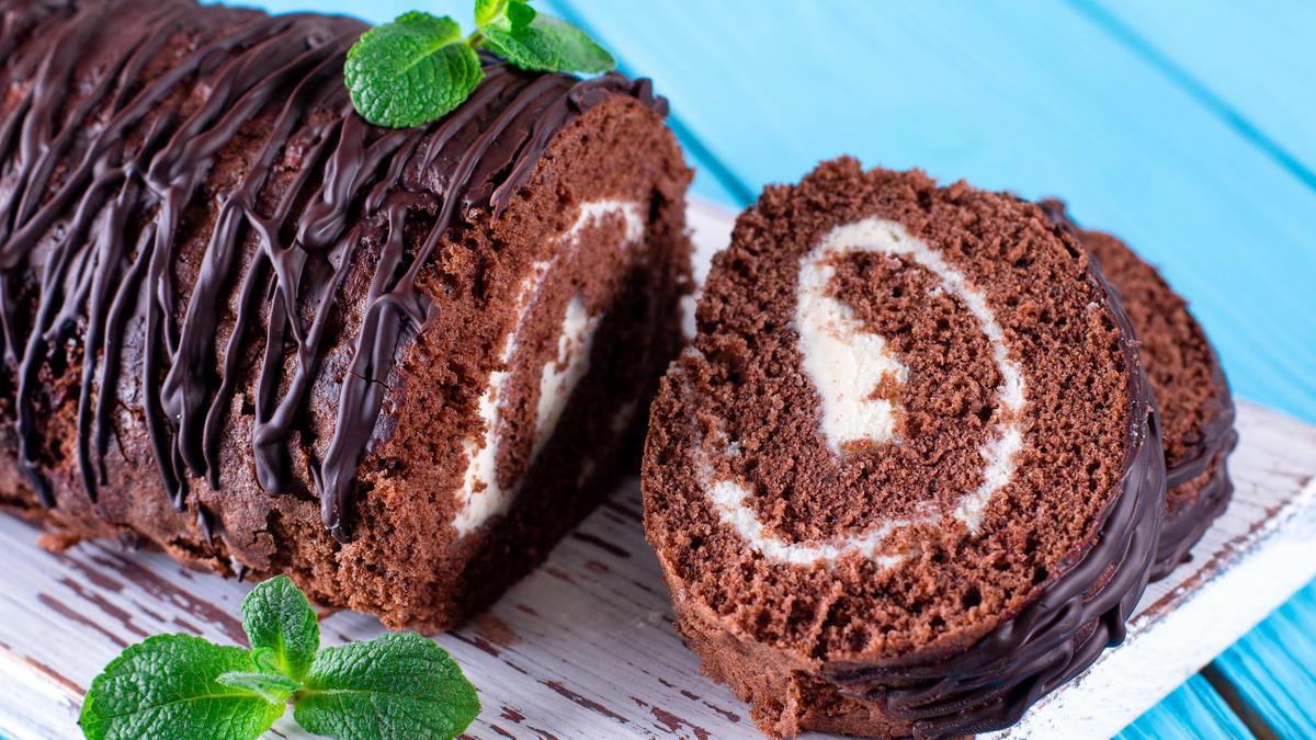 5 Resep Bolu Gulung Kukus Coklat yang Lembut di Mulut - Food Fimela.com