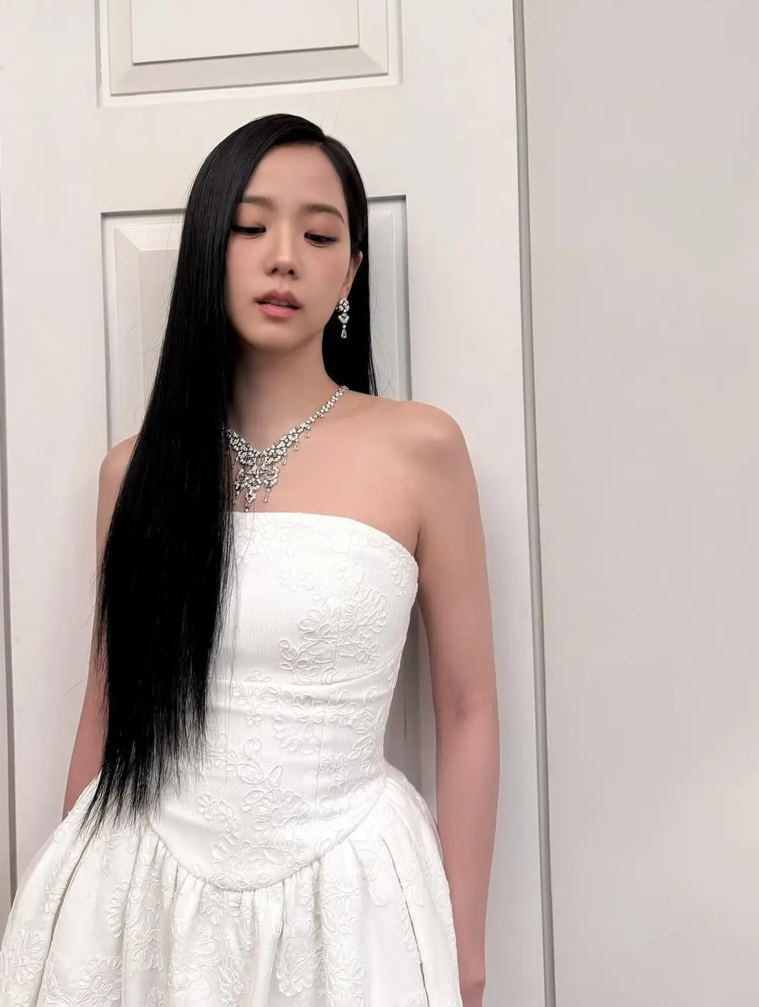 Pesona Princess Jisoo BLACKPINK di Acara Cartier, Sukses Curi Perhatian ...