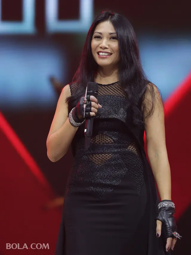 Lirik Lagu Snow On The Sahara - Anggun - Ragam Bola.com