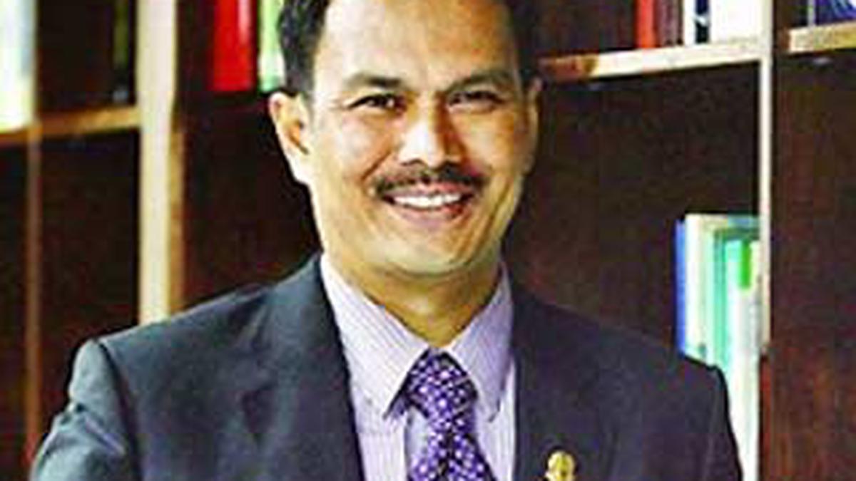 Rektor UI Diberi Tenggat Hingga Akhir Desember - News Liputan6.com