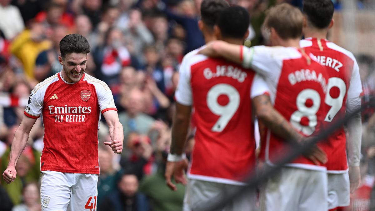 Hasil Liga Inggris: Hajar Bournemouth, Arsenal Jauhi Manchester City ...