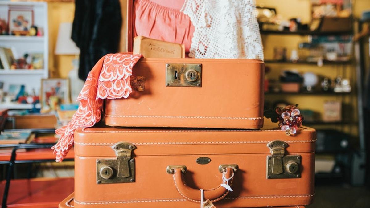 Berpergian Lebih Seru dengan Koper Unik dari Botol Plastik - Lifestyle ...