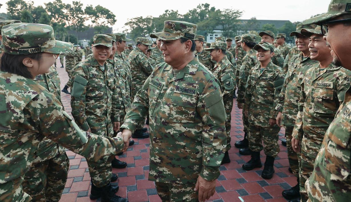 Berseragam Loreng, Begini Penampilan Anggota Kabinet Merah Putih