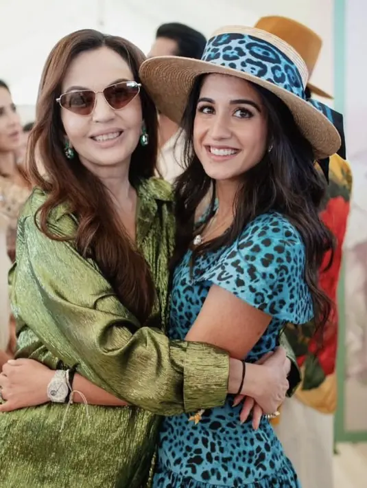 6 Gaya Glamor Calon Mantu Orang Terkaya di Asia Mukesh Ambani, Radhika ...