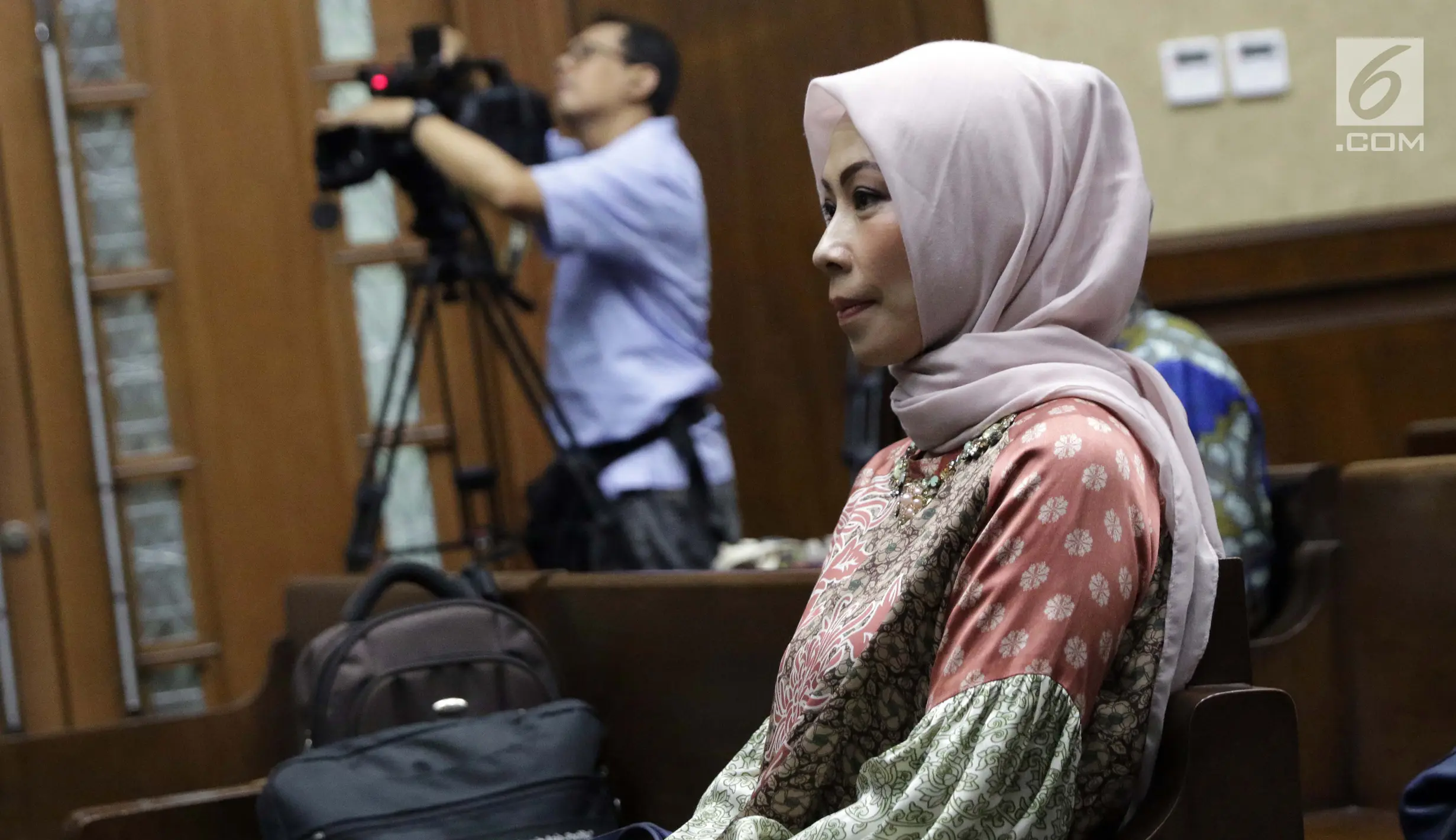 FOTO: Kasus Suap Bowo Sidik, Marketing Manager PT Humpuss Jalani Sidang ...