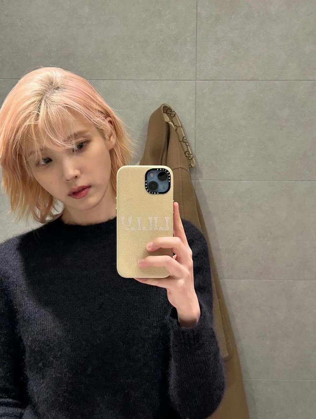 Mengejutkan, 6 Tampilan Terbaru IU dengan Gaya Rambut Pendek Wolf Cut ...