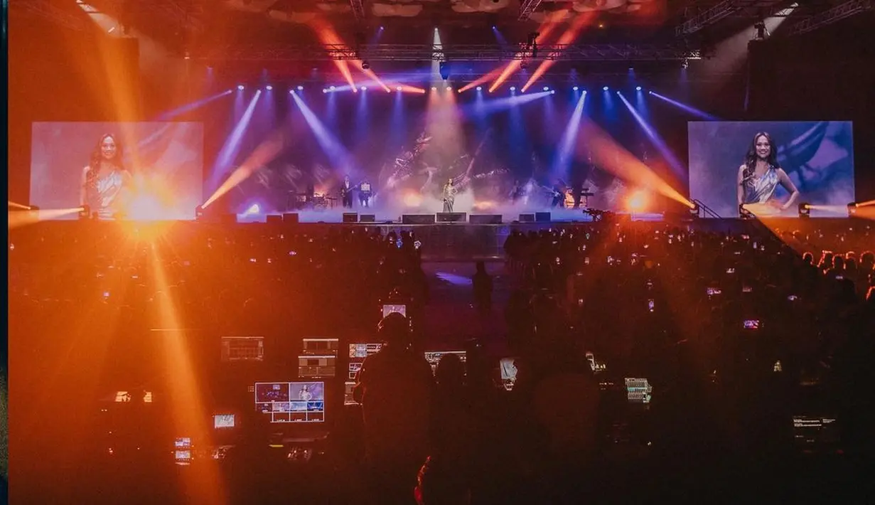 Megahnya Konser BCL di Singapura Tandai 22 Tahun Berkarya, Foto Bareng ...