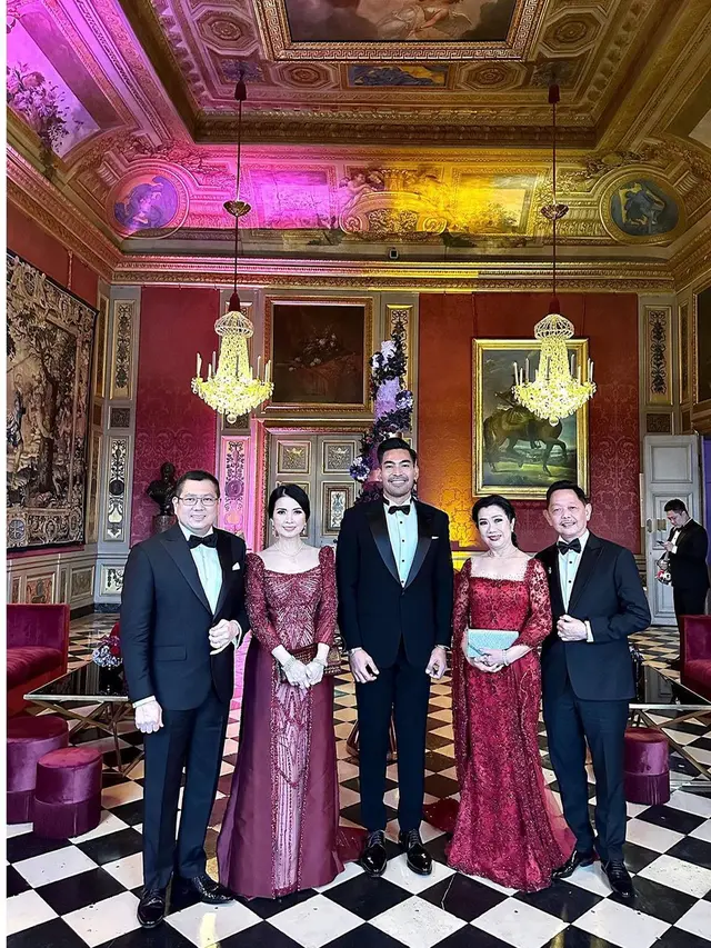 6 Potret Robby Purba Jadi MC Wedding Kevin Sanjaya Sukamuljo dan ...