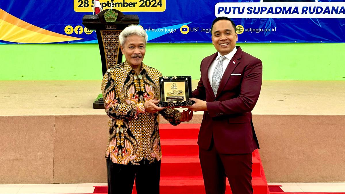 Putu Rudana Nilai Dunia Pendidikan Perlu Kembali pada Ajaran Ki Hajar Dewantara - News Liputan6.com