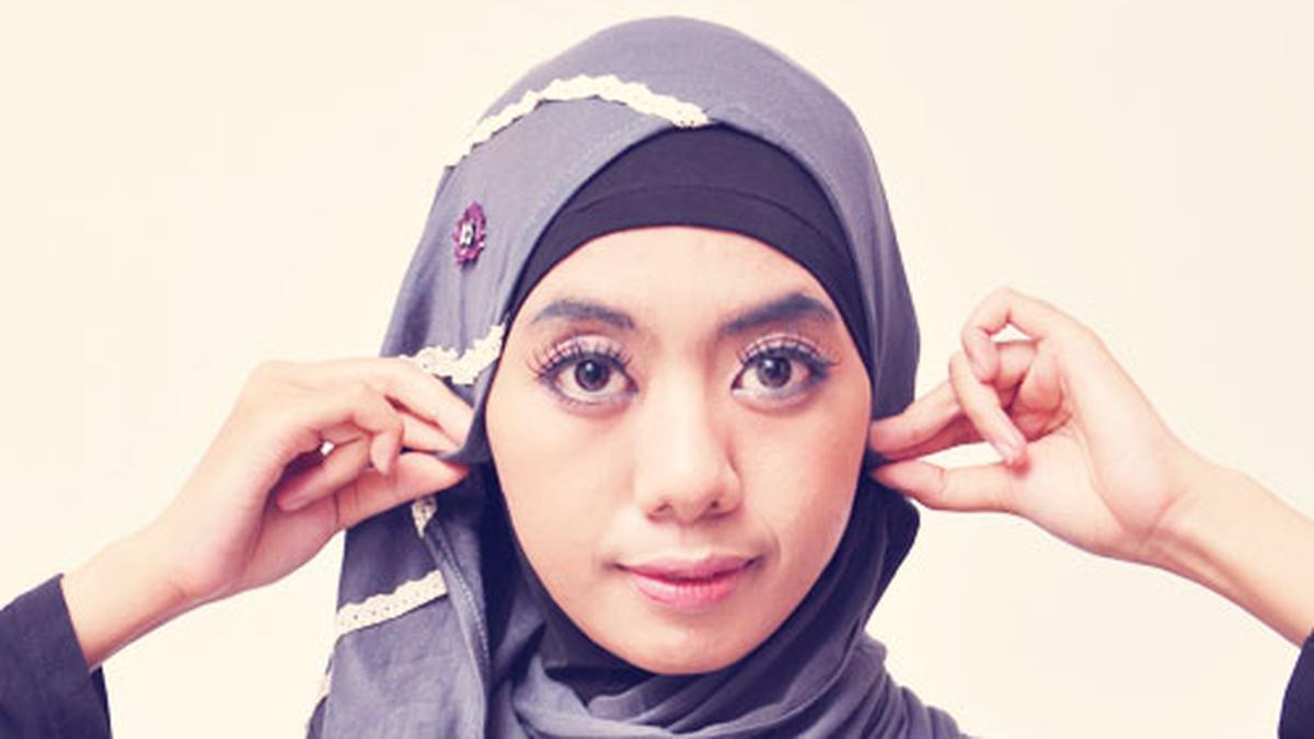 Tutorial Jilbab Modis Sehari-hari III - Photo Fimela.com