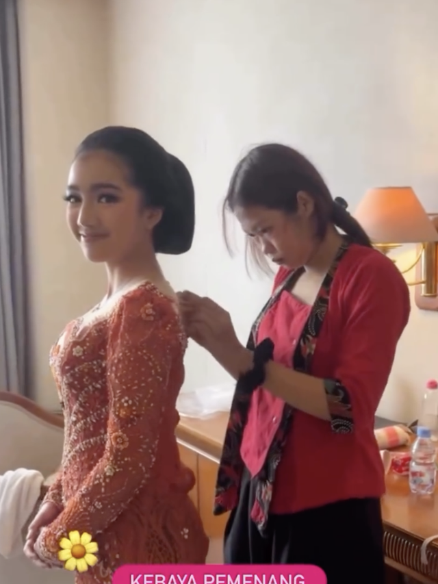 6 Potret Leticia Joseph Putri Sheila Marcia Pakai Kebaya dan Sanggul ...