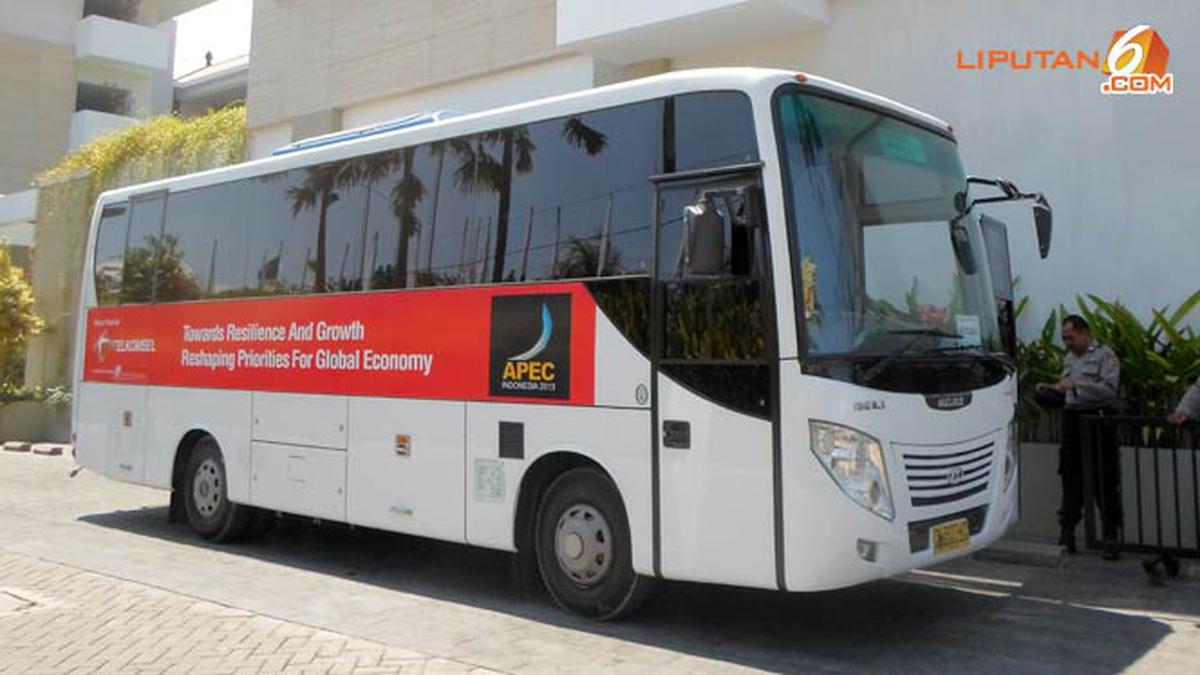 Shuttle Bus Commuter di APEC Mulai Beroperasi Hari Ini