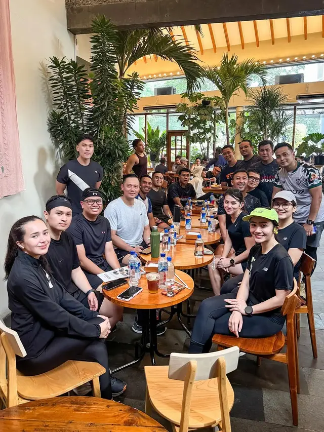 6 Potret Beby Tsabina dan Febby Rastanty di Event Lari, Sarapan Bareng ...